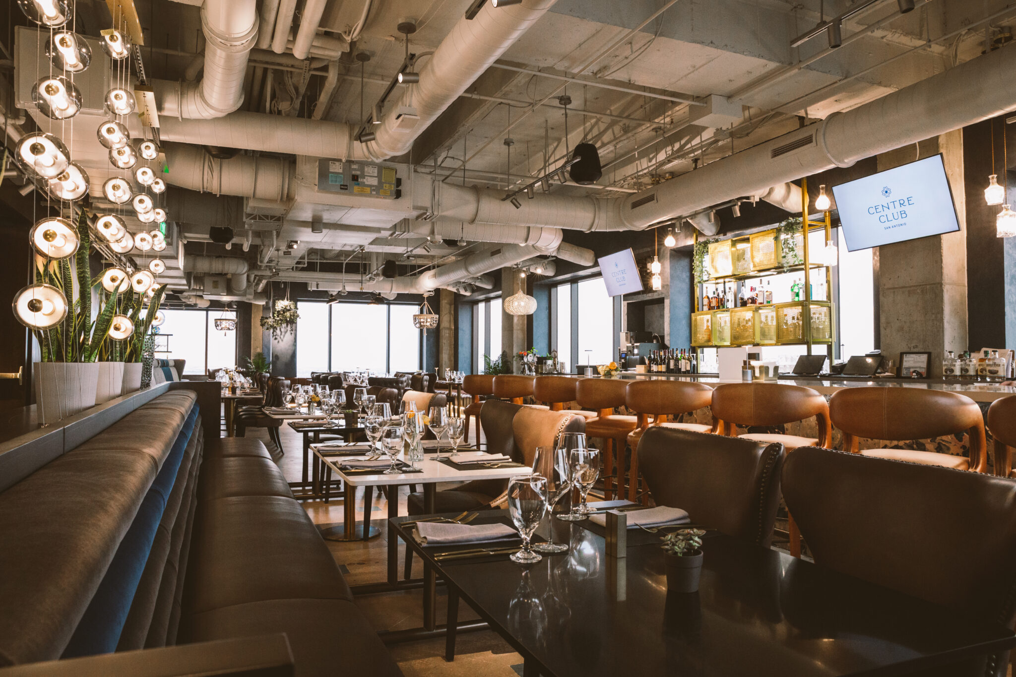 Centre Club San Antonio - Where Tradition Meets Today